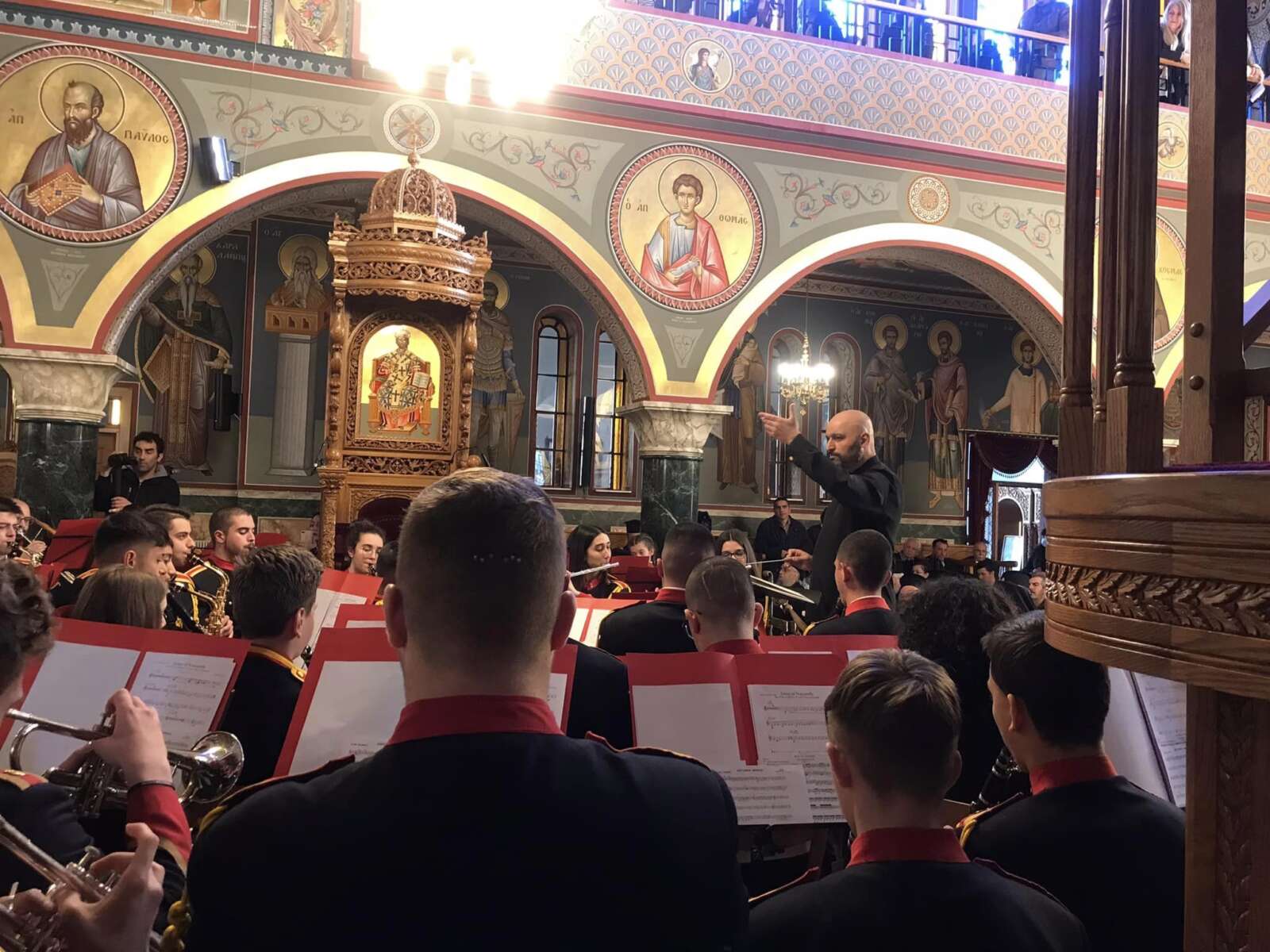 Η μεγάλη καινοτομία της Πανδώρας (Γράφει η Φανή Φτάκα) | parapatsi.gr